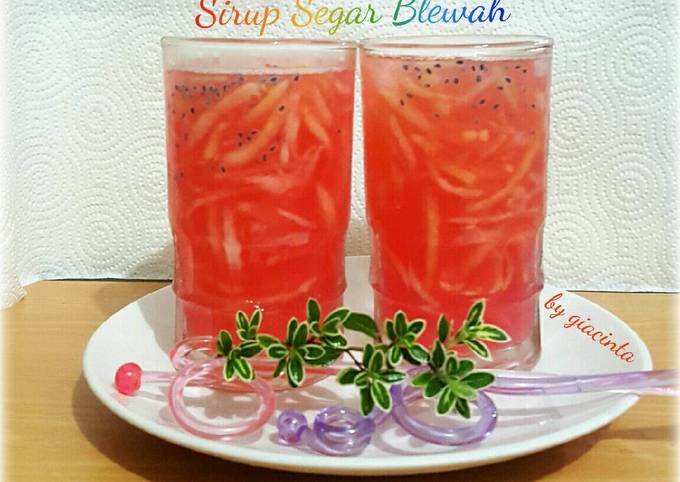 Resep Es sirup blewah campur Timun oleh Giacinta Permana - Cookpad