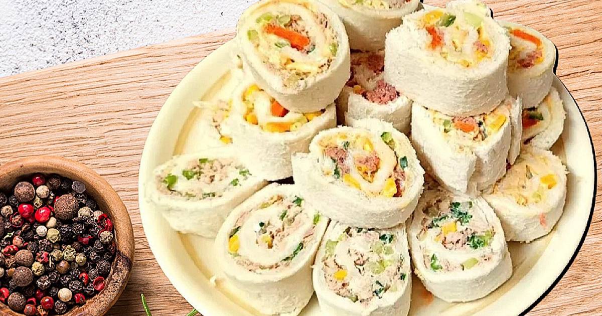 Snack rolls from toasted bread Recipe by ALEX xx 🇬🇧🇱🇹 - Cookpad