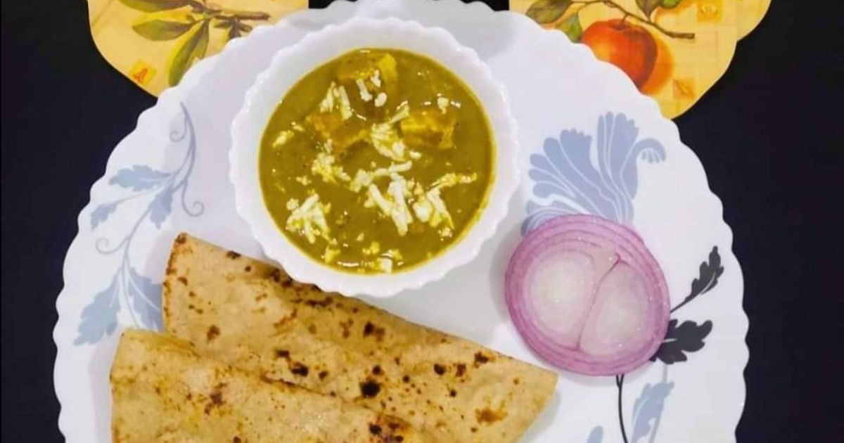 Palak Paneer (In Restaurant Style) Recipe by Ankita Kapil Varshney ...