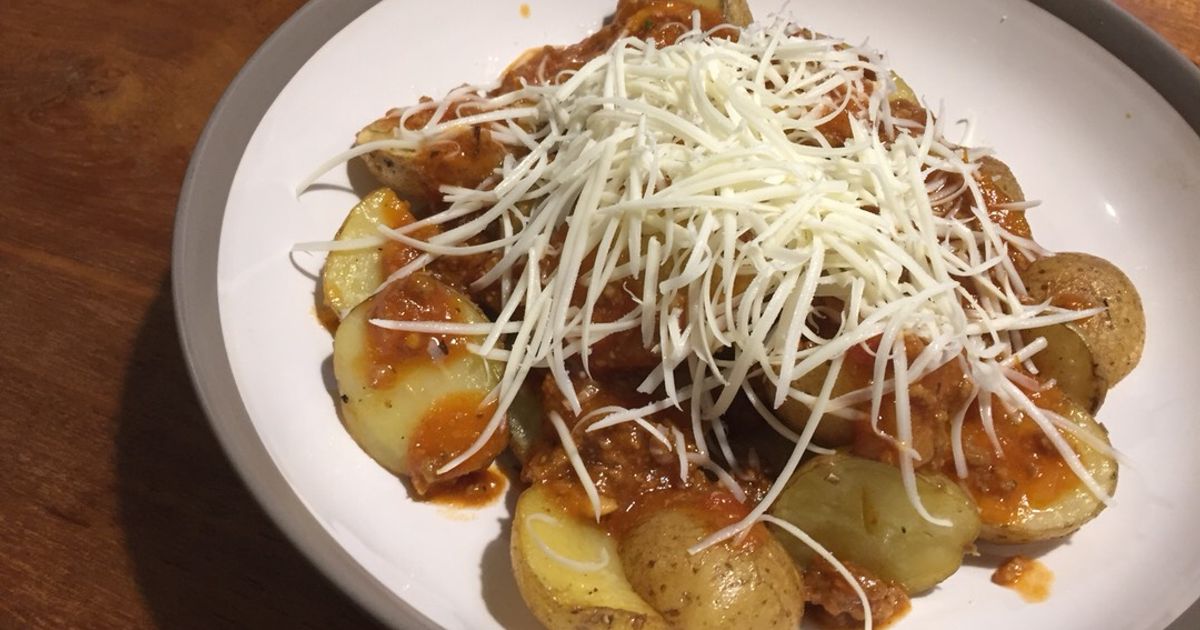 Resep Baked Potato Bolognese oleh Febs - Cookpad