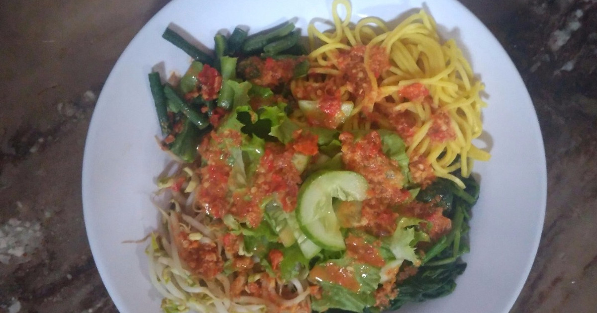 Resep Pecel Mie Betawi oleh AnisSp - Cookpad