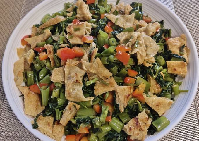 Sauteed Kangkong (Water Spinach) Recipe by Meme - Cookpad