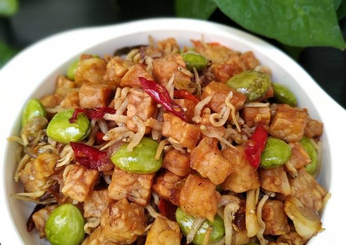 Resep Osengan Tempe Teri Pete oleh Tyas Widiastuti - Cookpad