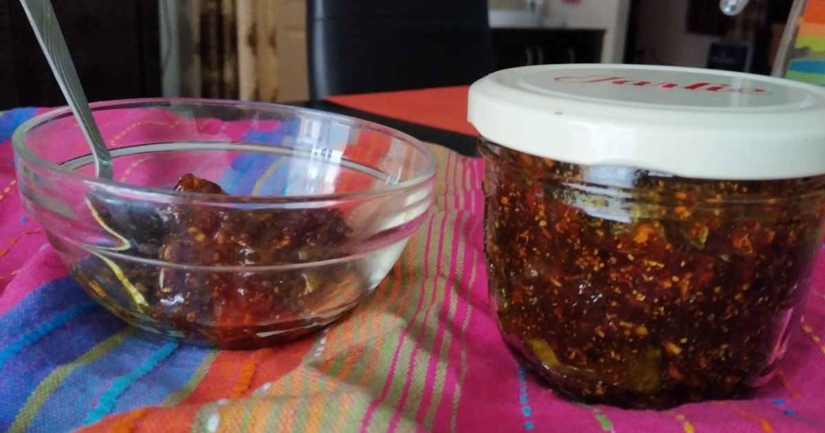 Sweet And Sour Raw Mango Pickle Or Achaar Recipe by Homecook Mou - Cookpad