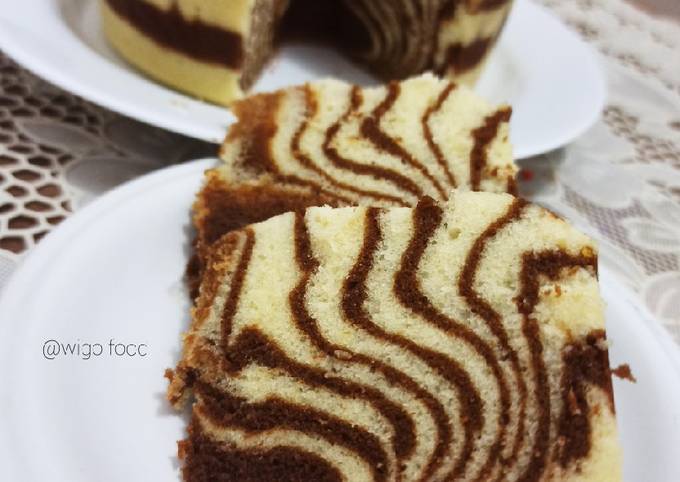 Resep Bolu Zebra oleh Wigo Food - Cookpad