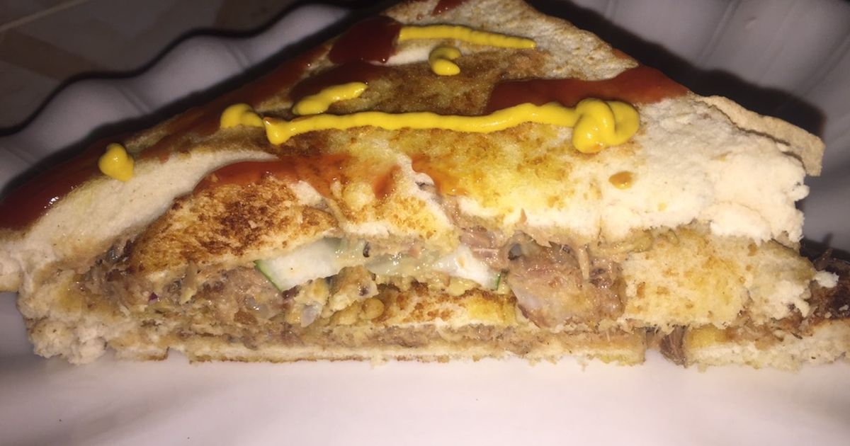 Fish And Egg Yolk Sandwich Recipe by scrupmtious kitchen,kano - Cookpad