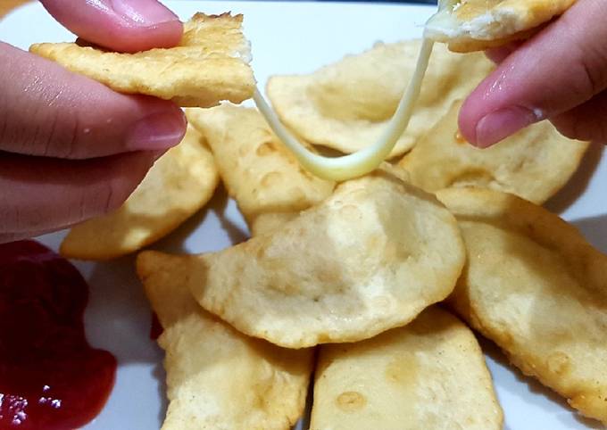 Resep Cireng isi keju mozarella oleh Marina Laksmitawati - Cookpad