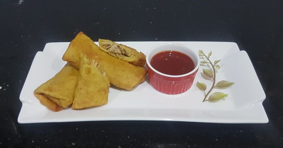 Chinese Roll Recipe by Humaira Saleem - Cookpad