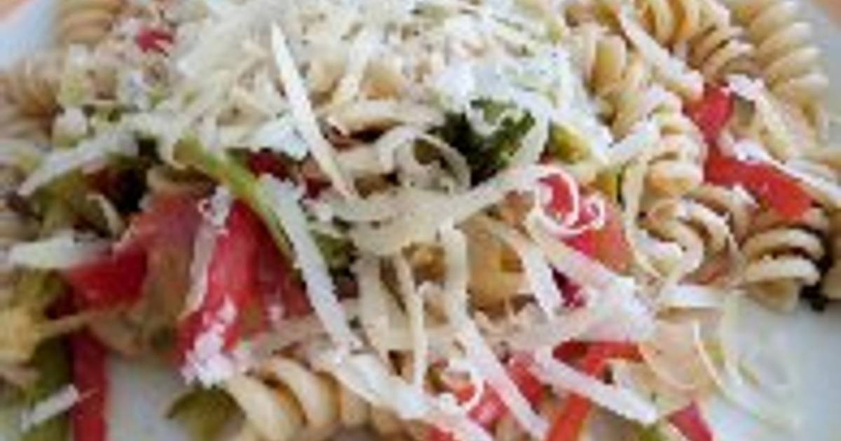 Fideos con brócoli Receta de Marilina Kuratich- Cookpad