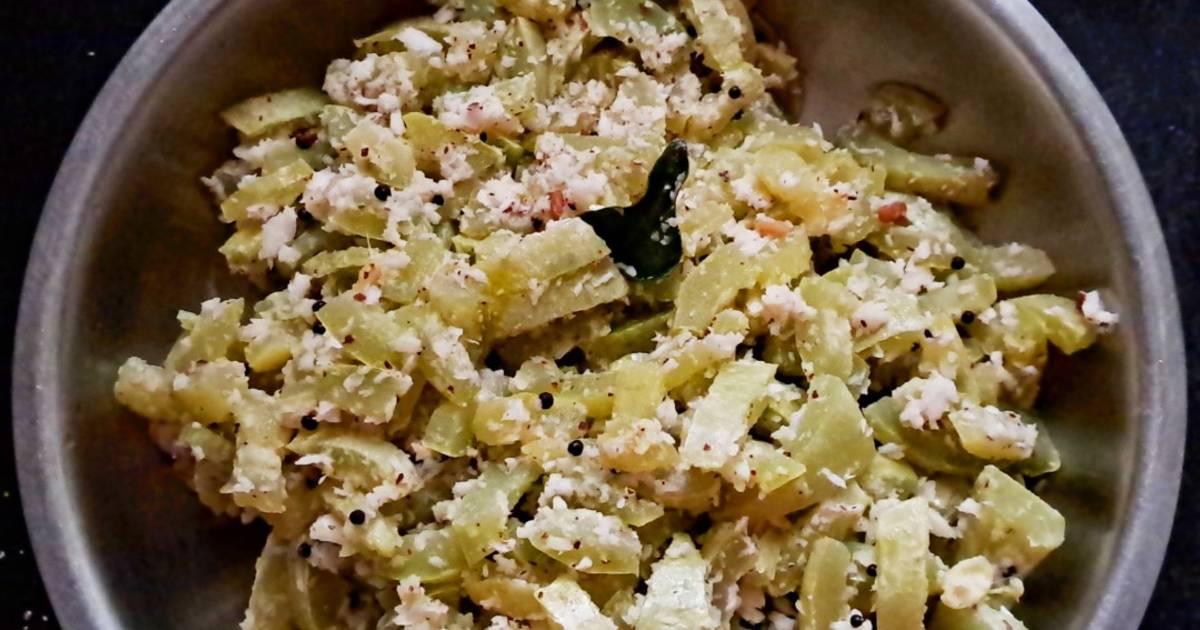 Podalangai Poriyal (snake gourd curry) Recipe by Kavita R - Cookpad