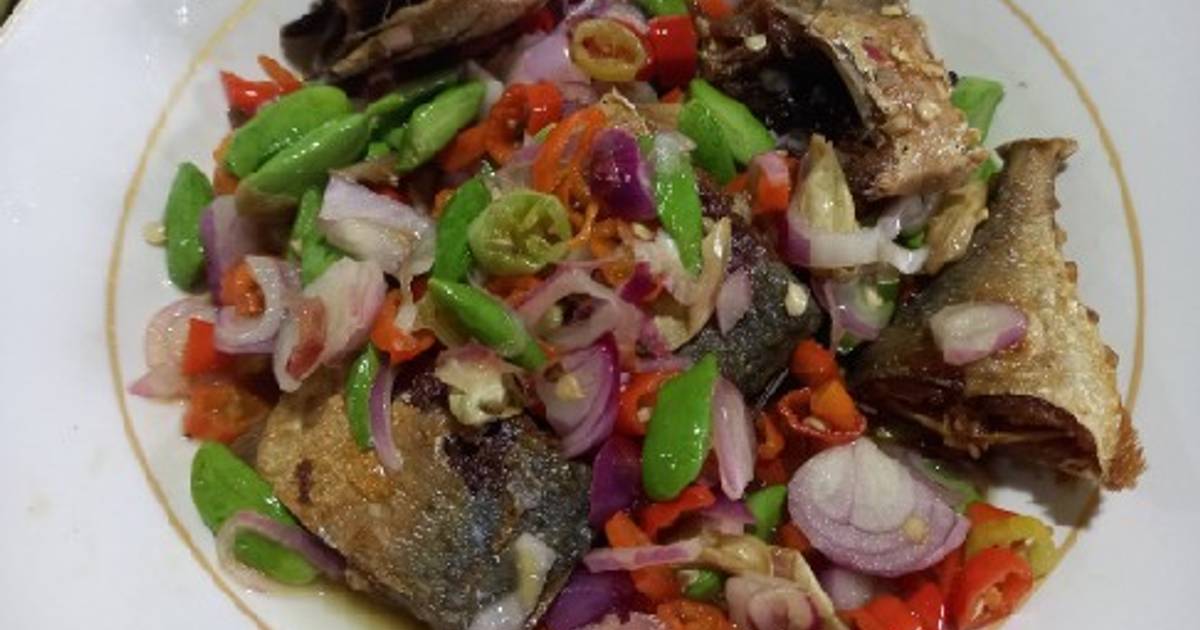Resep Ikan asin peda dan sambal acar petai oleh Dijamin Enak😁 - Cookpad