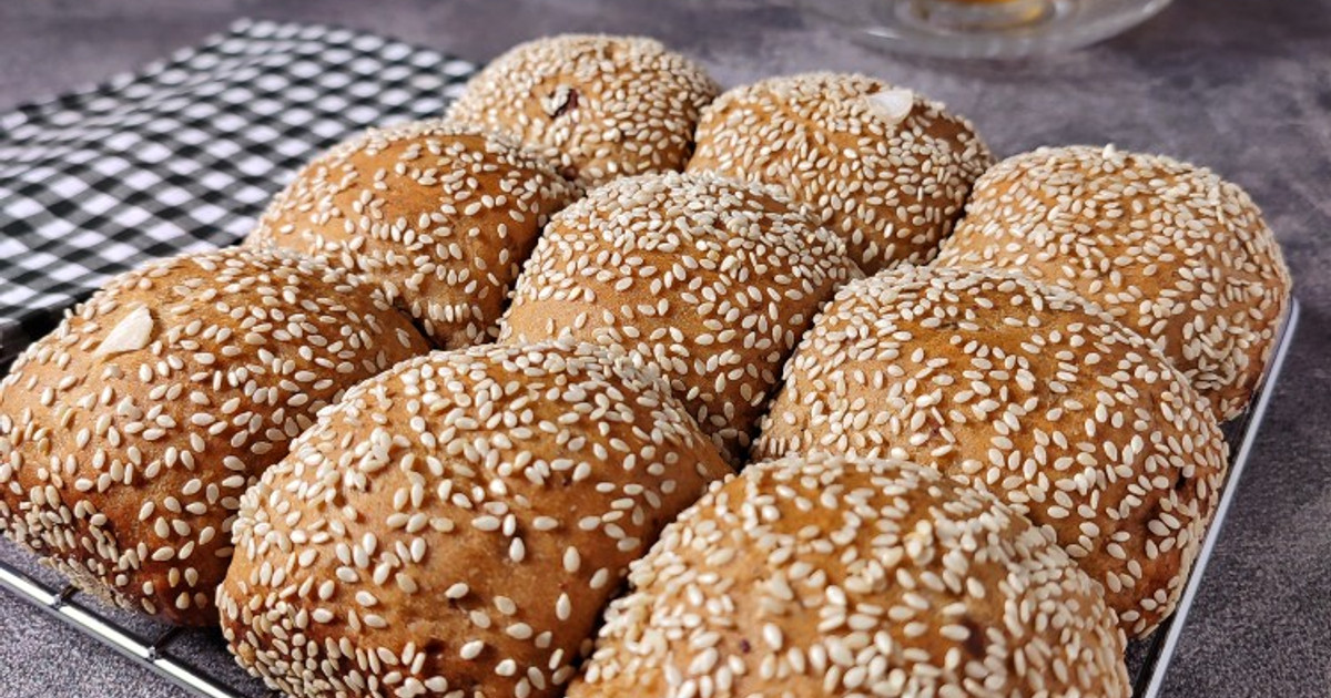 Resep Roti Kurma Kenari Aroma Kopi oleh Asriwida - Cookpad