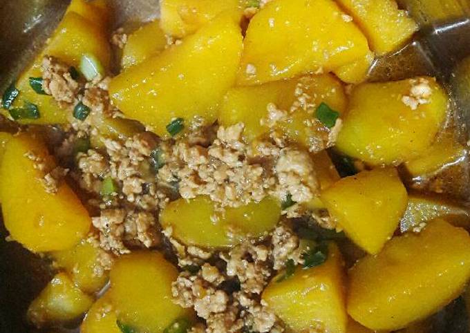 Resep Kentang Kecap Ayam Giling 🐔 oleh Collenxia - Cookpad
