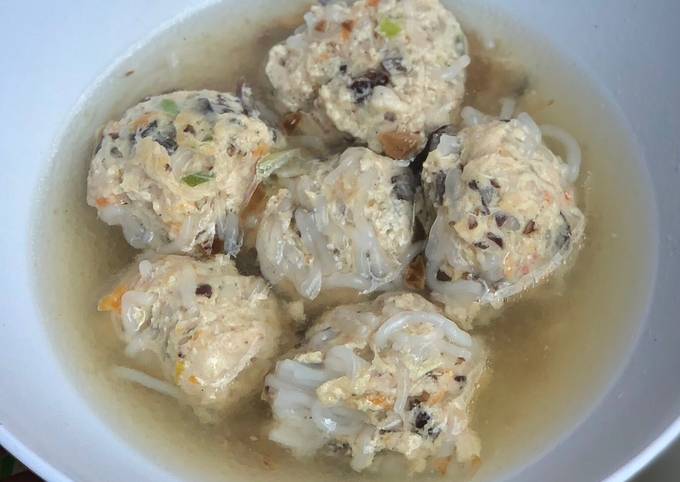 Resep Sup Bakso Lohoa Ayam Udang oleh MariaLydia - Cookpad