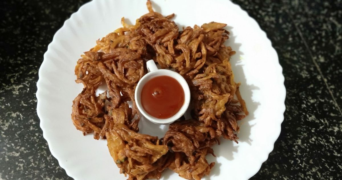 Crispy Kanda Bhajiye For Beginners Recipe By Sana Jinabade