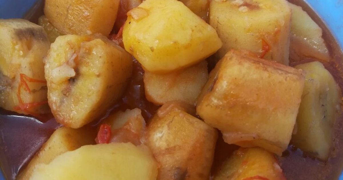 Matoke & Potato Stew Recipe by Lydiah Onyando - Cookpad