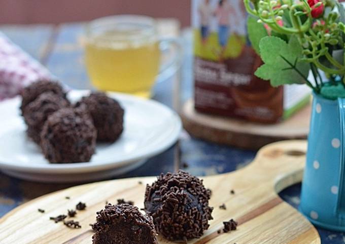 Resep Double Choco Ball oleh Selma wahida - Cookpad