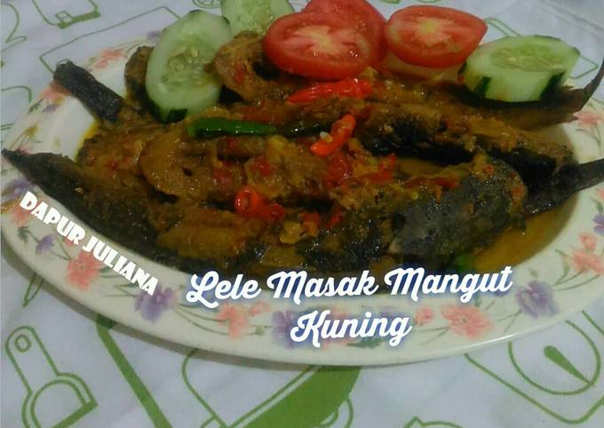 Resep Lele Masak Mangut Kuning oleh Pawon Ndeso Artikah - Cookpad