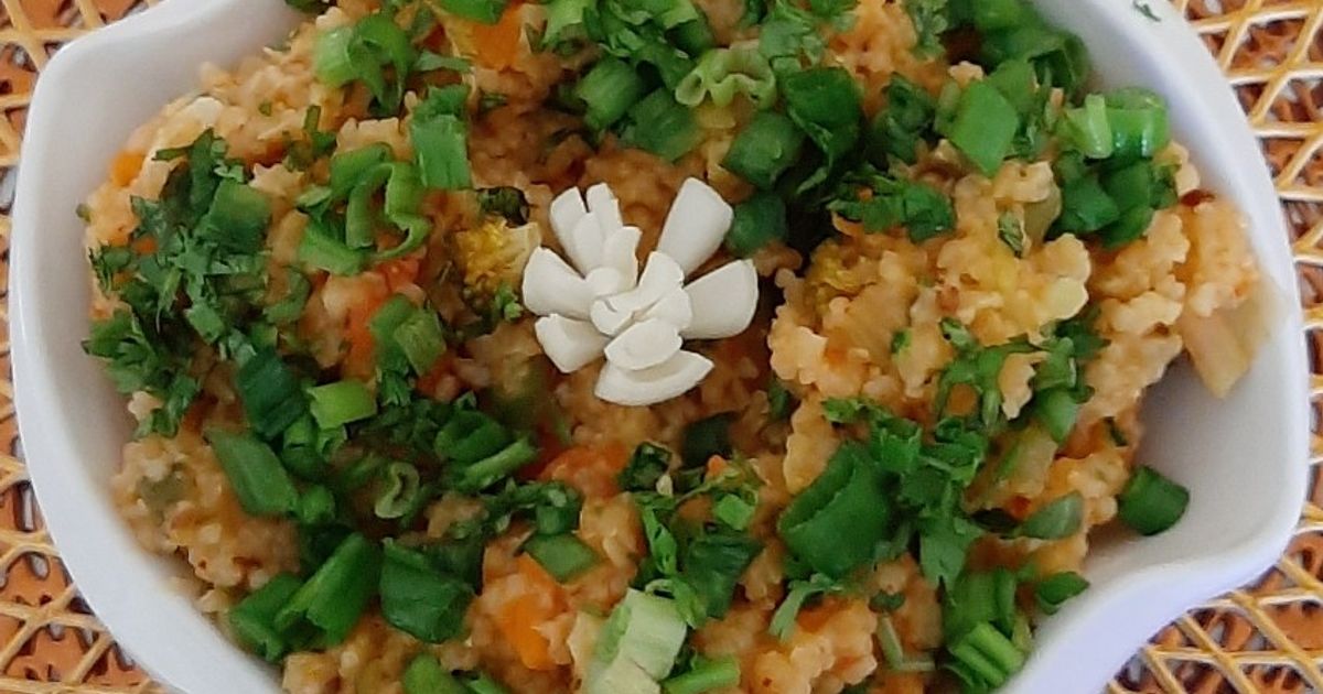 Healthy Veg Daliya Recipe by Ila Palan - Cookpad