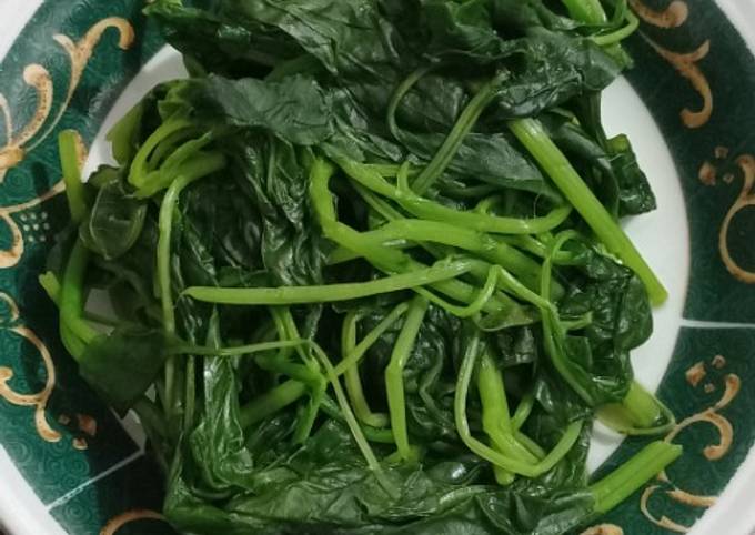 Resep Bayam rebus oleh Firda Fertika - Cookpad