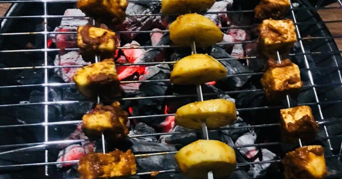 Barbeque Masala Paneer And Potato Recipe by Monika Chourasia - Cookpad