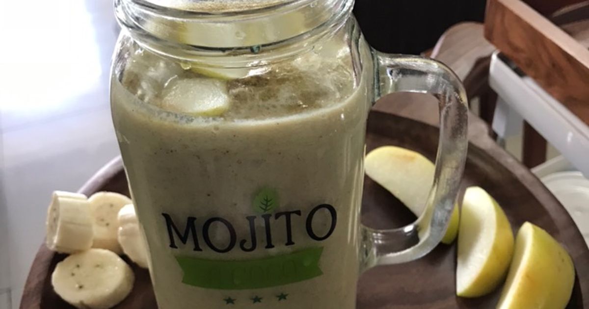 Apple Banana Smoothie With Moringa Powder Recipe by Anamika Banerjee ...