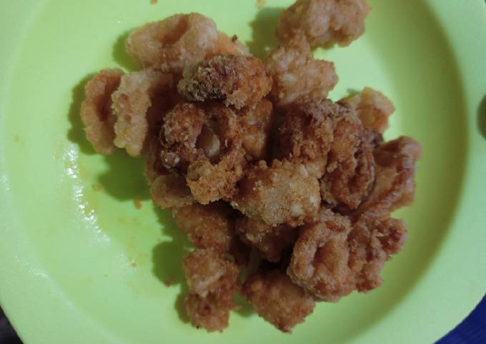 Resep Cumi tepung crispy oleh aristya purnama dewi - Cookpad