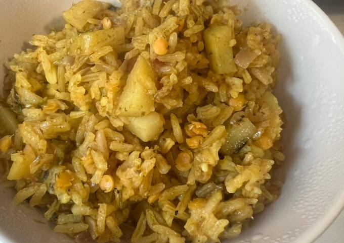 Masoor dal rice Recipe by Rajashree Patil - Cookpad