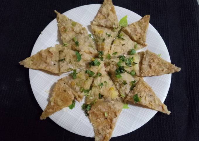 Leftover upma paratha Recipe by Vimmi Bhatia - Cookpad