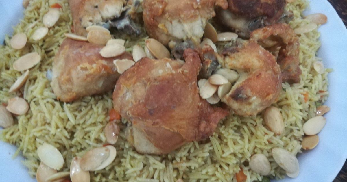 Ozi With Fried Chicken Breasts Recipe by عاشقة الاقصى