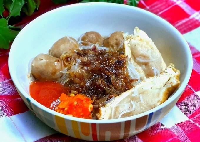Resep Bakso, Tahu & Bihun Sederhana 🍜🤤 oleh Donna 🫶 - Cookpad