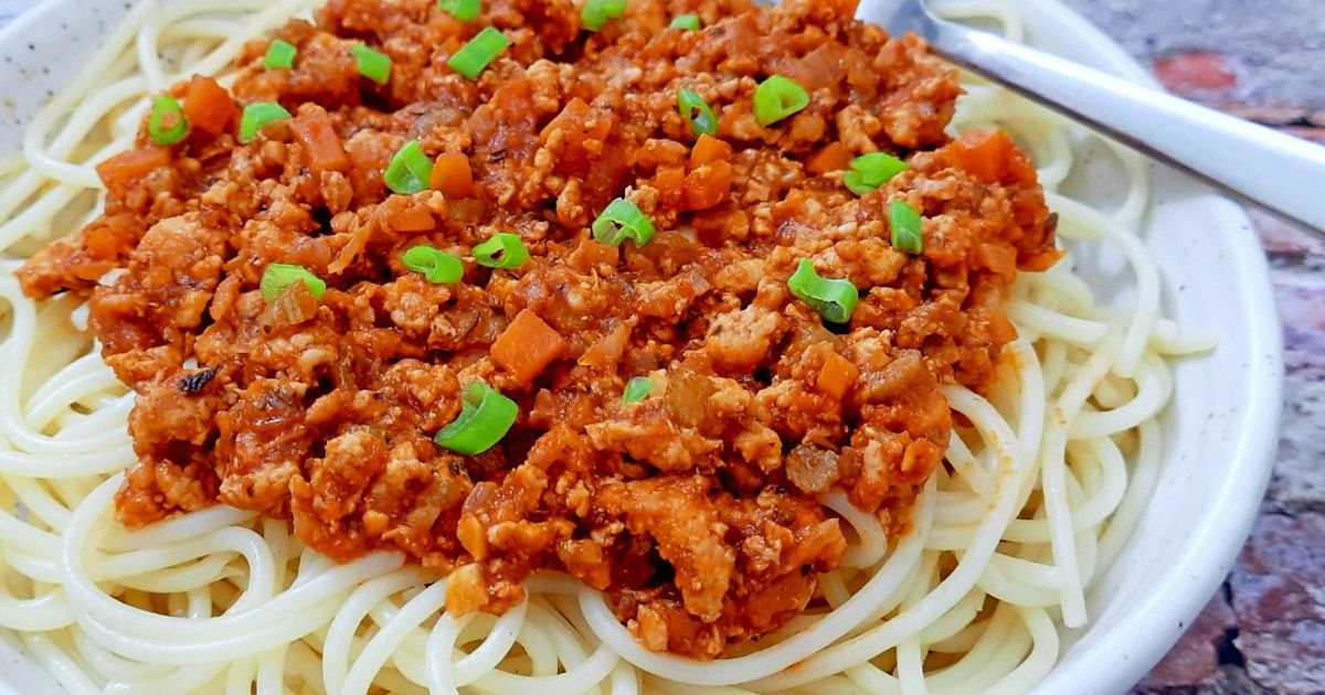Spaghetti Bolognese Recipe by Madhu Bindra - Cookpad