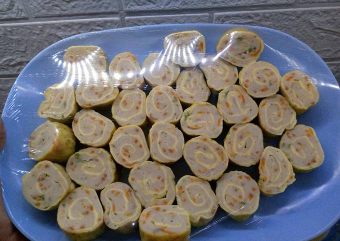 Resep Rolade ayam oleh Mamatata - Cookpad