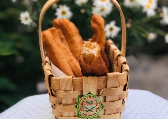 Cách Làm Món Bánh quẩy (giò cháo quẩy) của Lavender - Cookpad