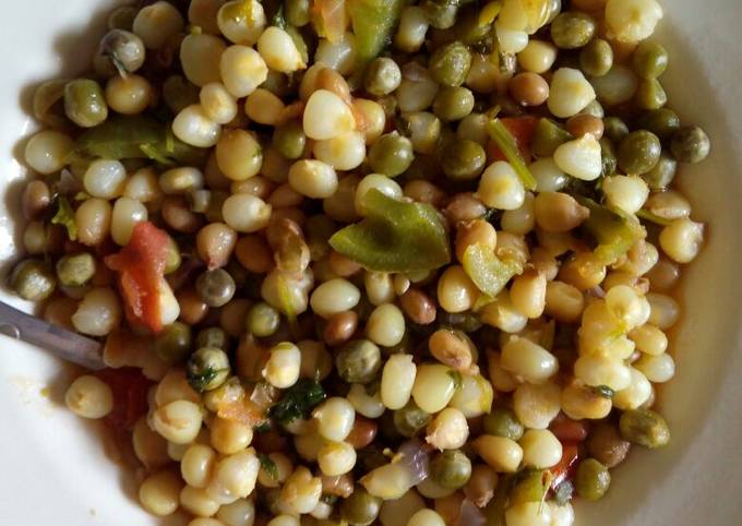 Vegetable Fried Githeri Recipe by Duncan Wambua - Cookpad