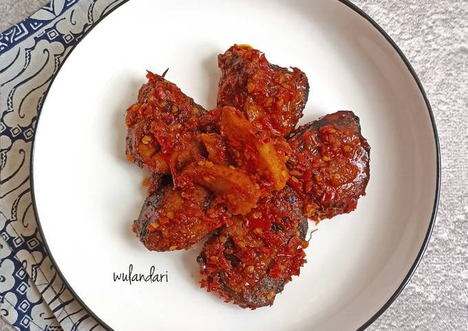 Resep Balado Ikan Tongkol Dan Kentang Oleh Wulandari Cookpad