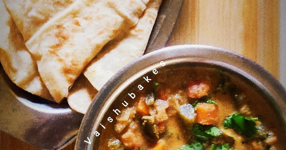 Veg Korma And Parotta Recipe by Vaishali Suhas - Cookpad