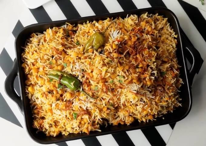 Hyderabadi Style Qabooli Rice Recipe Recipe by alveena amin - Cookpad
