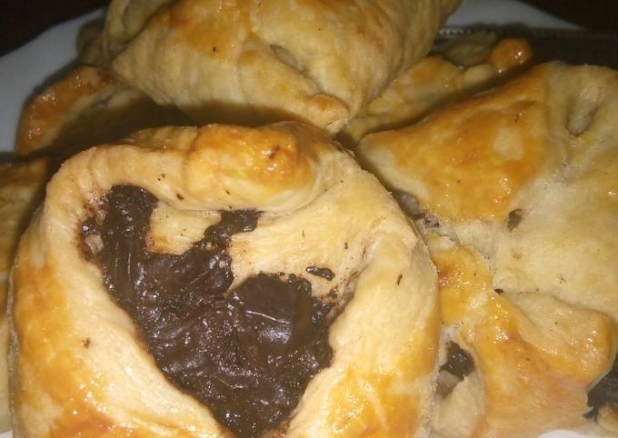 Chocolate pockets Recipe by Diana Kimathi - Cookpad