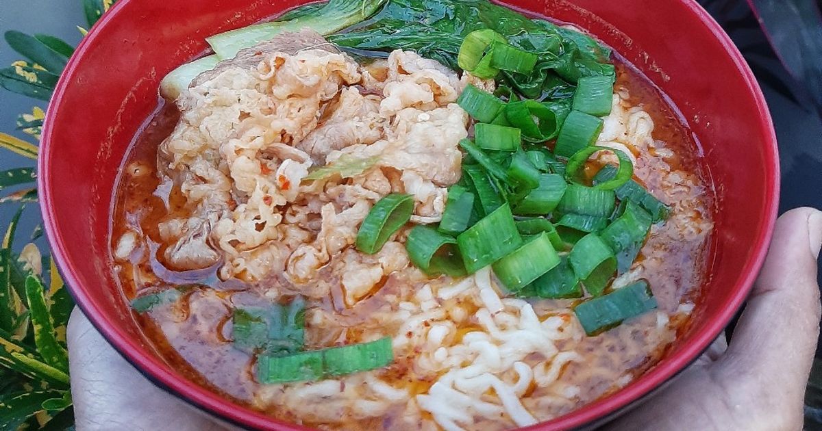Resep Mie Sapi Kuah Pedas oleh Sevira Rosana - Cookpad