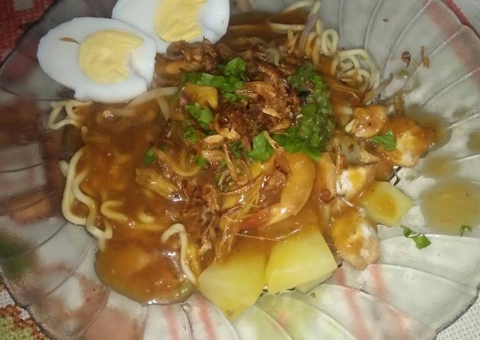 Resep Mie Rebus Medan oleh Windi Afrilia - Cookpad