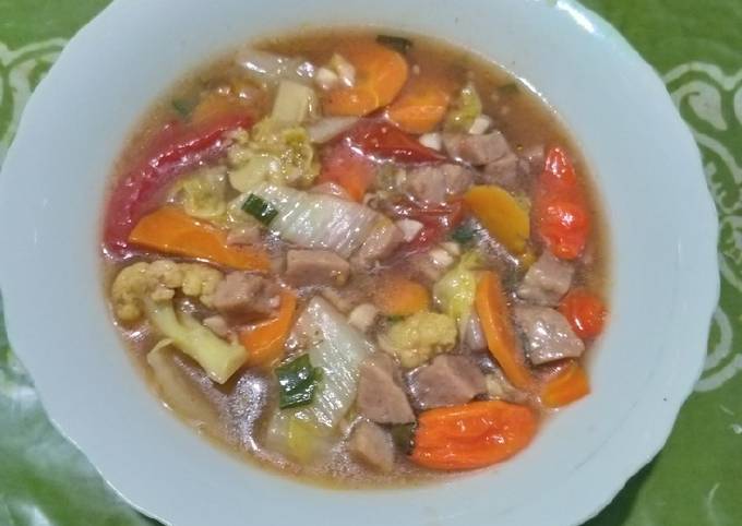 Resep Cap cay kuah bakso oleh Qorry Richa - Cookpad