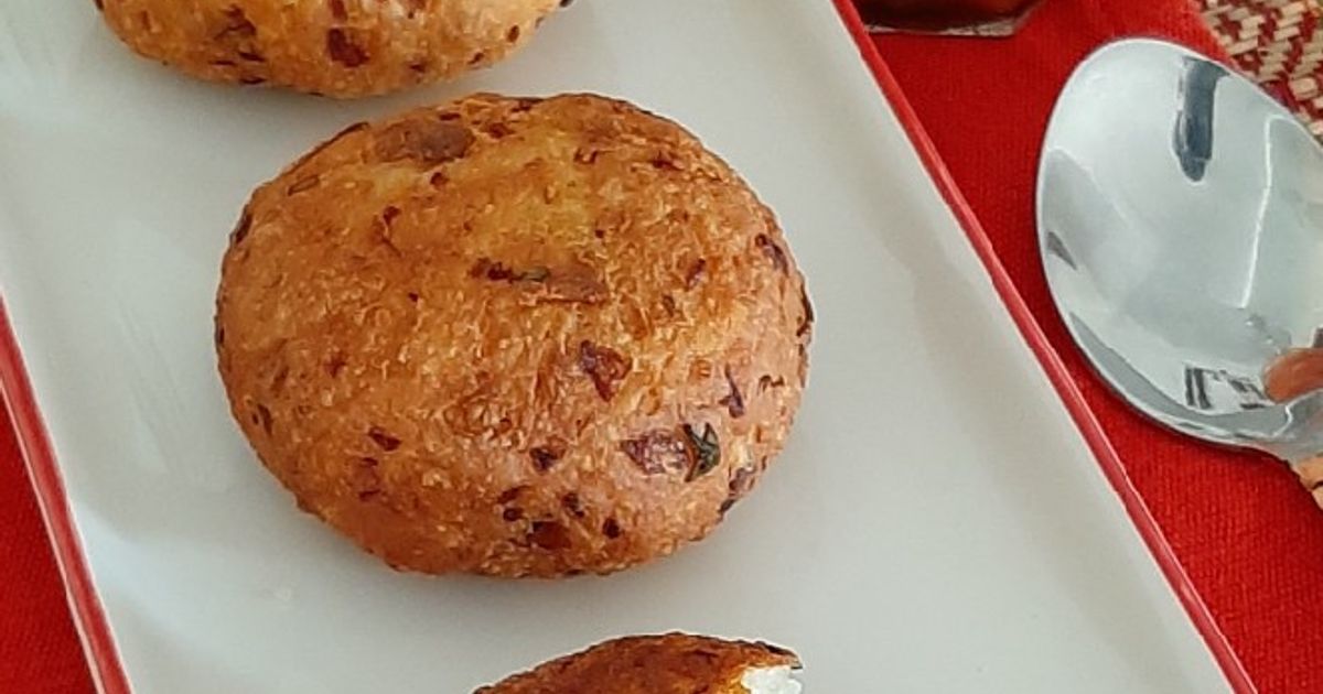 Luna Bose দ্বারা চীজ কচুরি (Cheese Kochuri Recipe In Bengali) রেসিপি ...