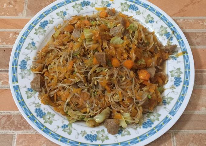 Resep Oseng Wortel Kubis Tauge Pentol oleh Devia Rusmawati - Cookpad