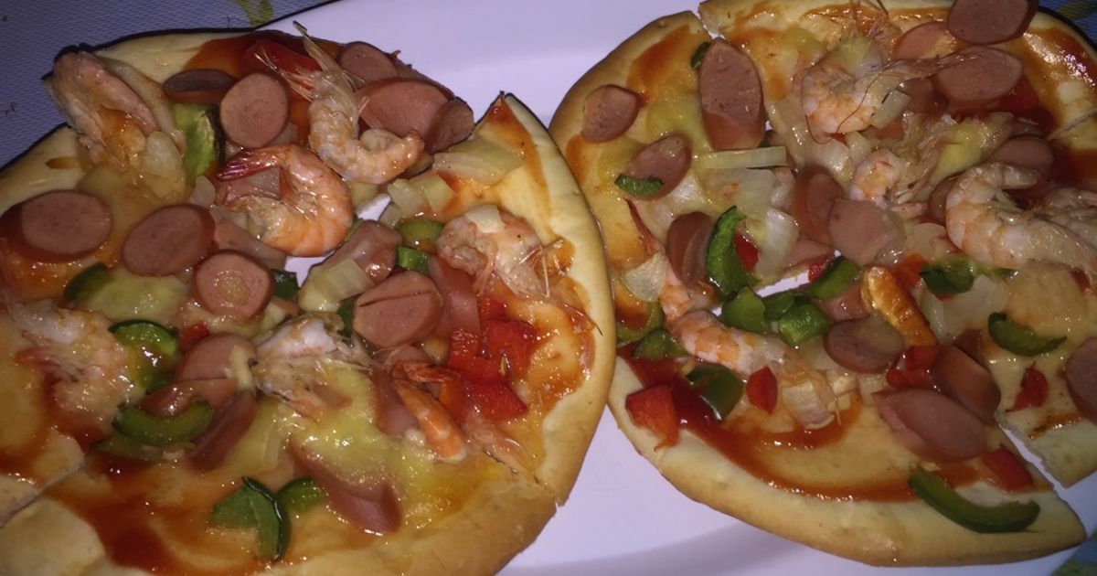 Resep Pizza Udang Sosis oleh Aik Riady - Cookpad