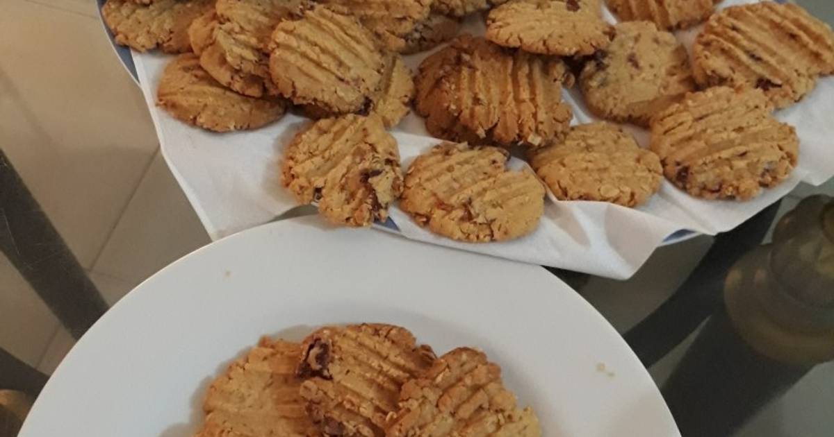 Resep Cookies Oat Kurma super yummy😍😍 oleh dr. Natalia Momo - Cookpad
