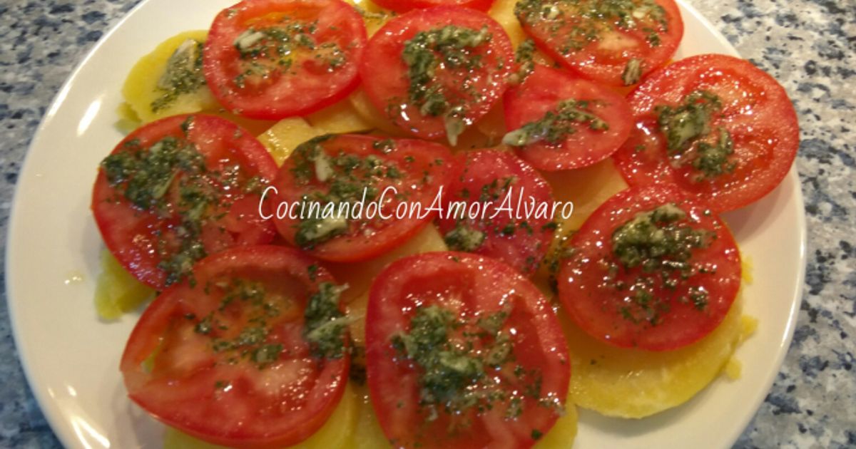 Ensalada De Patata Y Tomate Natural Receta de Álvaro