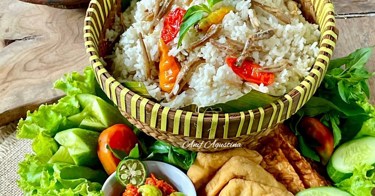 Resep Nasi Liwet Ngariung oleh anif agustina - Cookpad