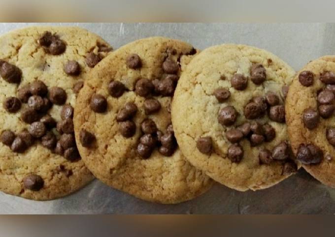 Butter Choco Cookies Recipe by Dr.Ruchita Mer - Cookpad