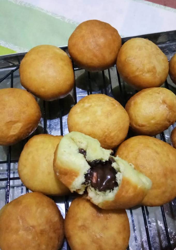 Resep Roti goreng coklat lumer oleh Umma Kitchen Bali Halalan Food ...